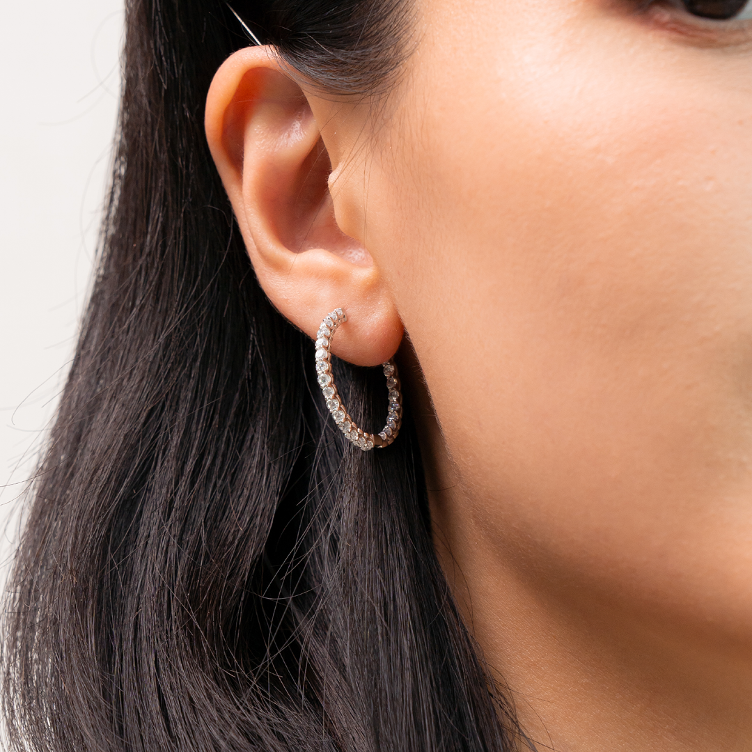 HOLLY – The Starry Co