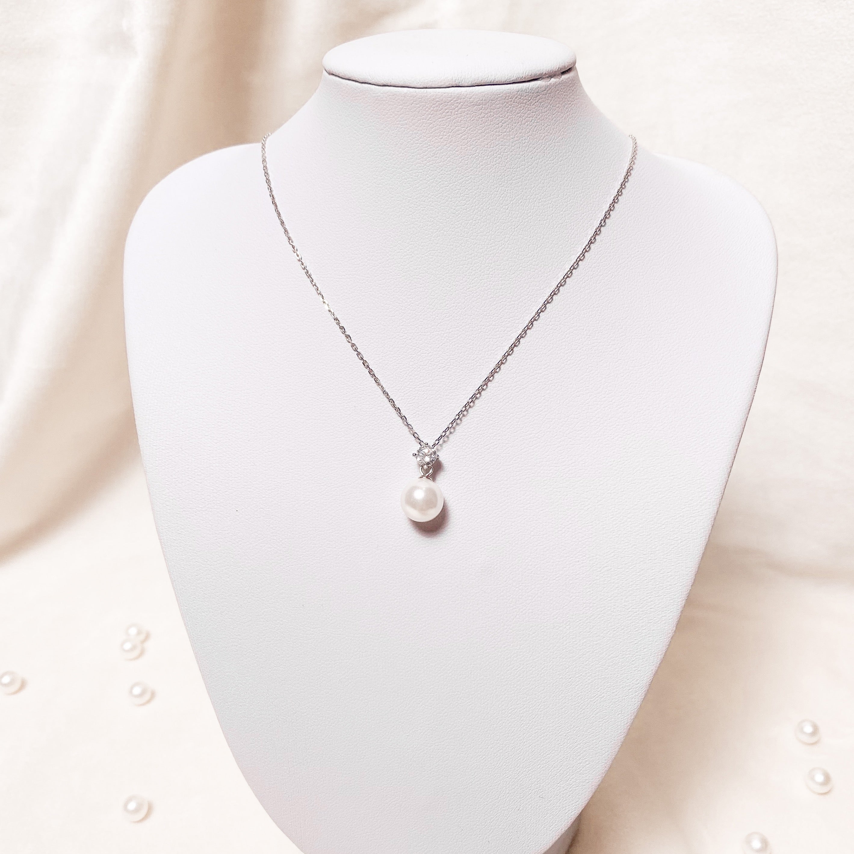 VICTORIA – The Starry Co